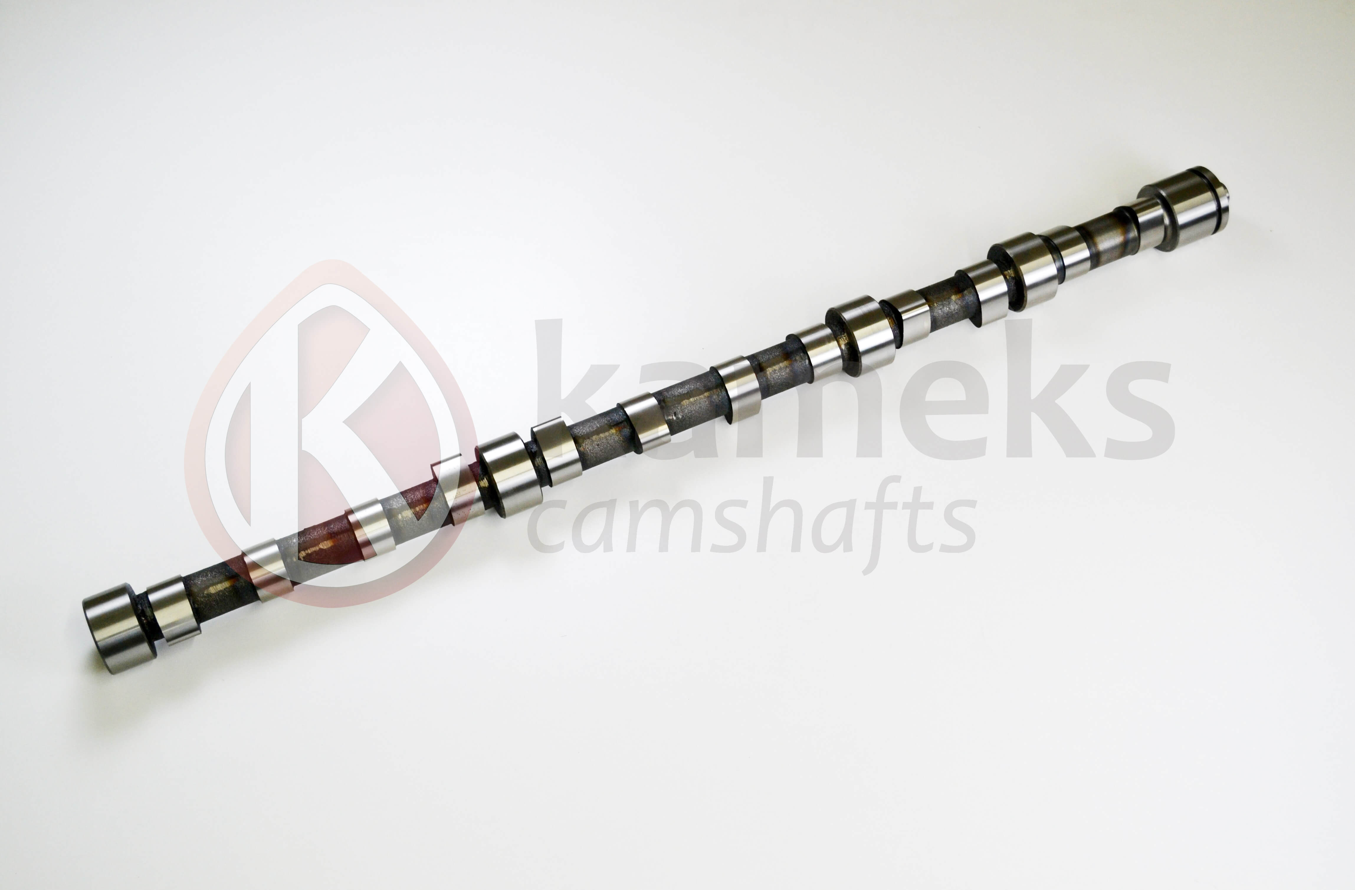 Kameks Eksantrik Milleri — CATERPILLAR